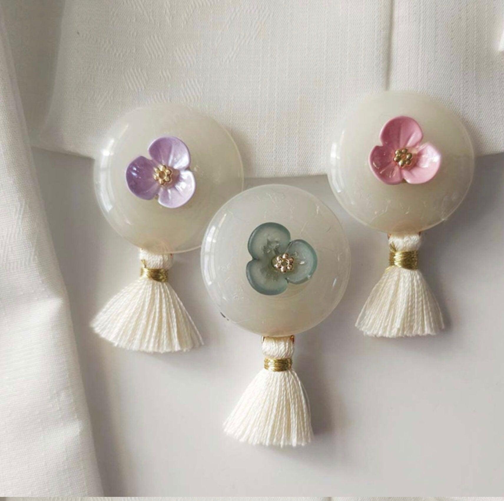 Pastel Floral Button Hanbok Brooch - Charming Design